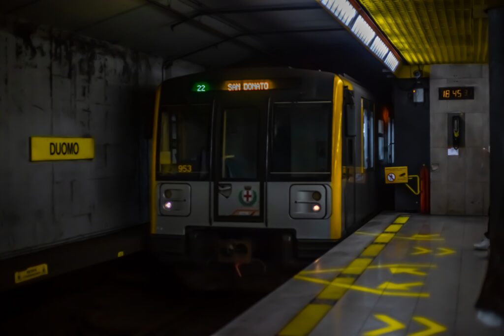 New York Metro - Onboard electronics and Traction Systems for New ...